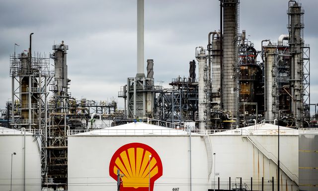 ‘Shell ontwijkt winstbelasting in Nederland al jaren’ - NRC