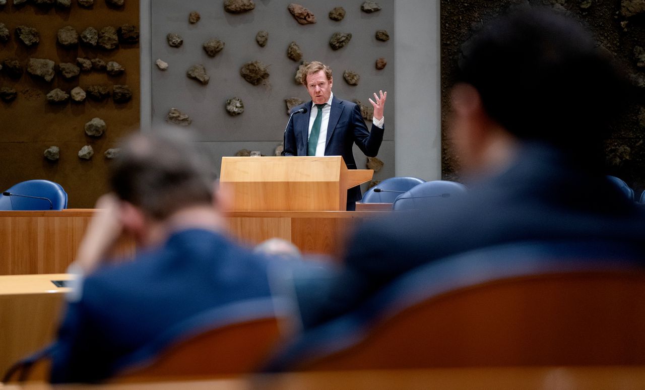 Kabinet verbiedt drie sprekers van Ramadan Expo toegang tot Nederland vanwege kans op ...