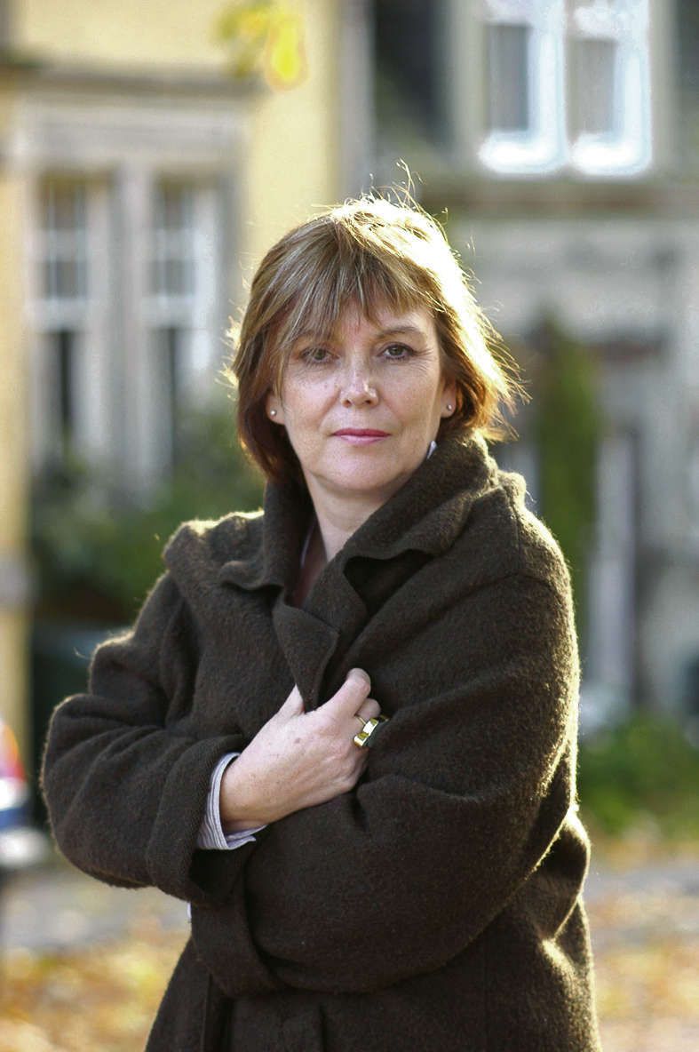 Een reeks levens leiden - NRC