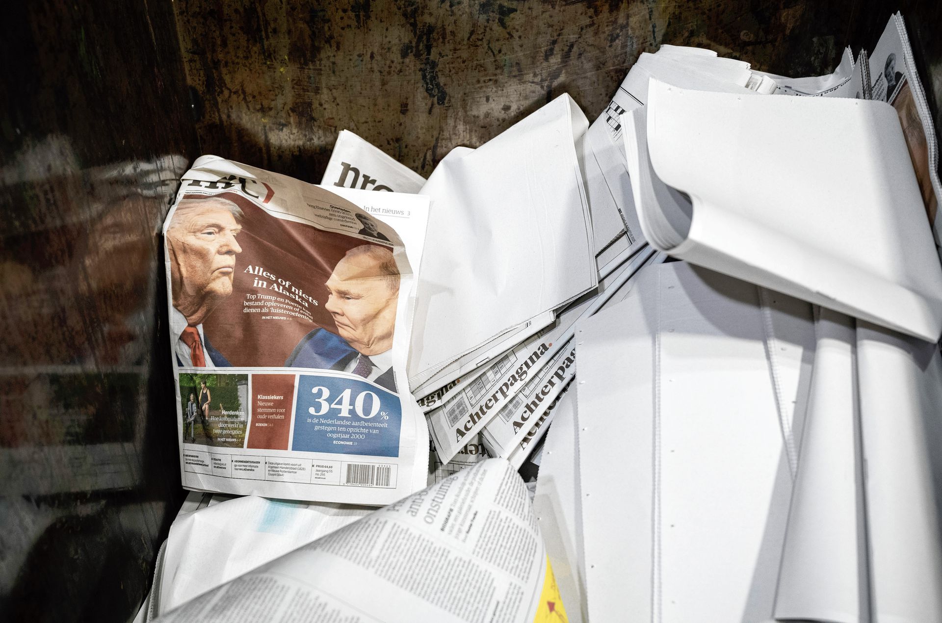Opinie | Met het verdwijnen van de papieren krant, verkwanselen we iets ...