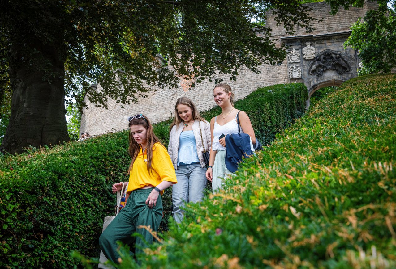 Op stap met mbo’ers tijdens hun introductiedag in Leiden: ‘Hbo’ers en ...