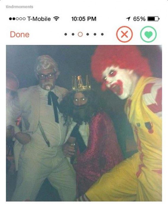 Showing off your guns: ‘Tindermannen hebben rare profielfoto’s’ - NRC