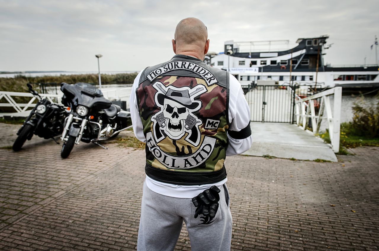 Opnieuw leider motorclub No Surrender opgepakt - NRC